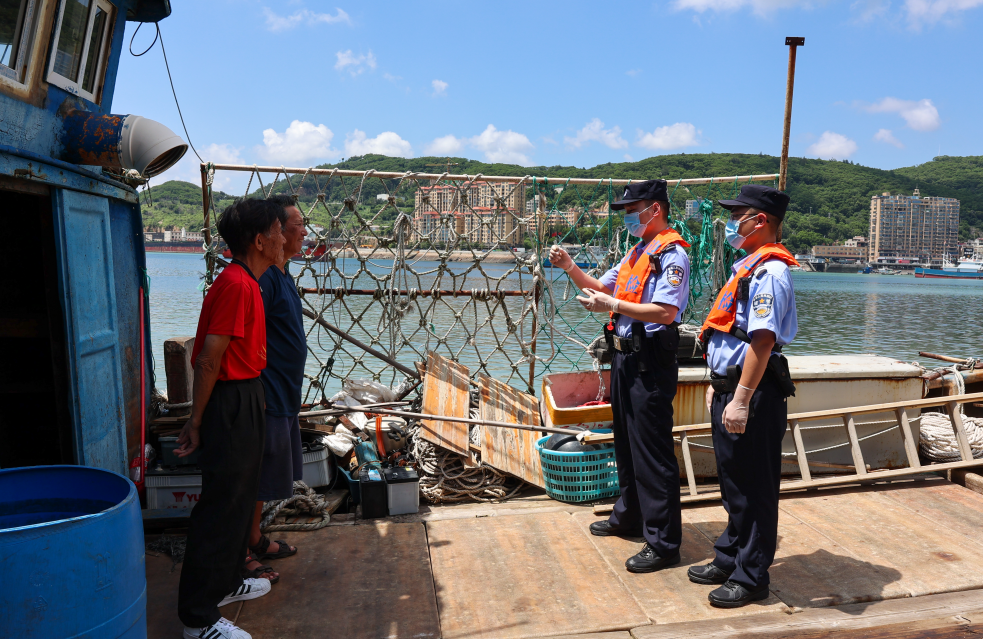 Taiwan fishing boats dock for first time in Lianjiang after pandemic ...